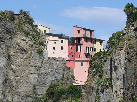 Buildings on difficult sites with difficult access will be more costly ...